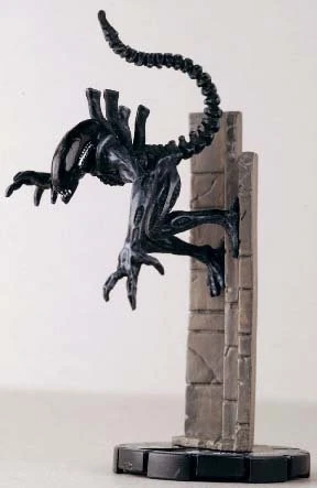 Wall-Leaping Alien | HorrorClix Wiki | Fandom