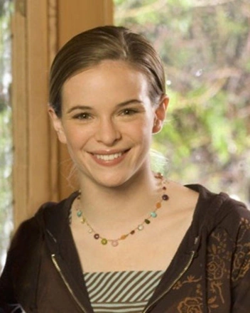 Elisa Brooks | Horror Fanon Wiki | Fandom