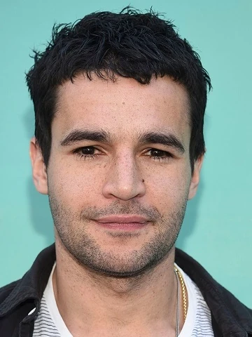 Christopher Abbott | Horror Film Wiki | Fandom