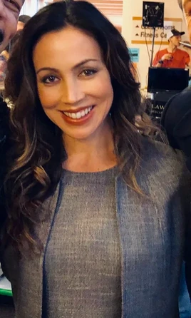 Louise Halperin | Hospital Dramas Wiki | Fandom