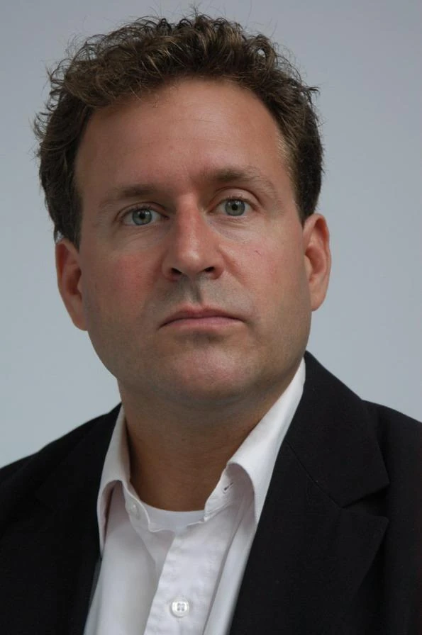 Thijs van Aken | Hotel 13 Wiki | Fandom