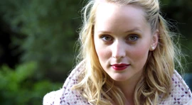 Daphne Flaa | Hotel Cæsar Wiki | Fandom