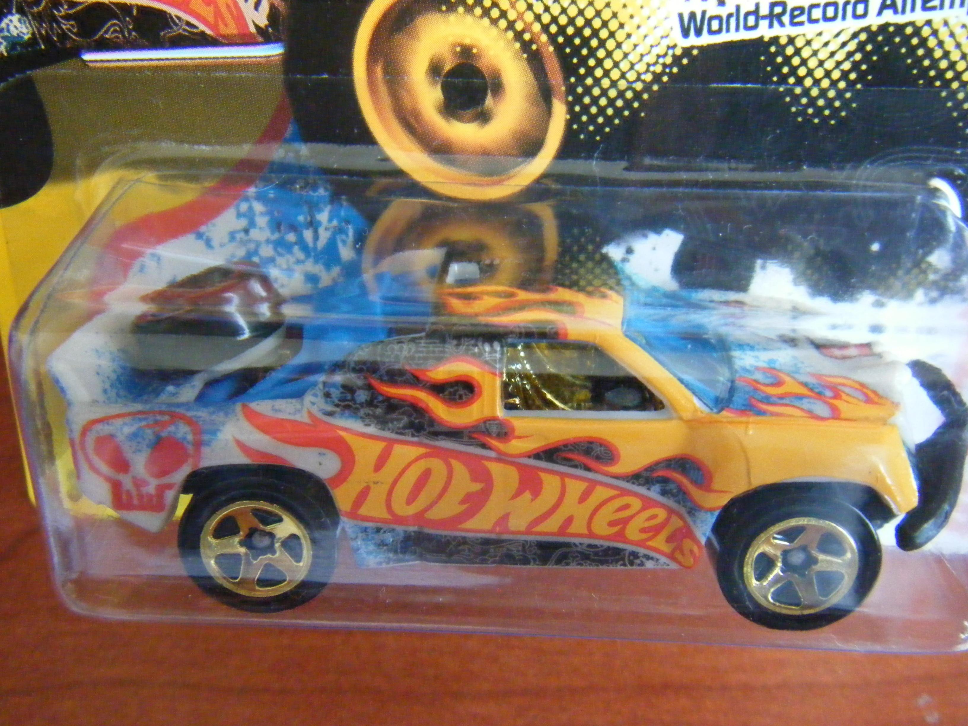 and 24/7 services Red Plastic Body 2011 THRILL RACERS Hot Wheels OFF ...