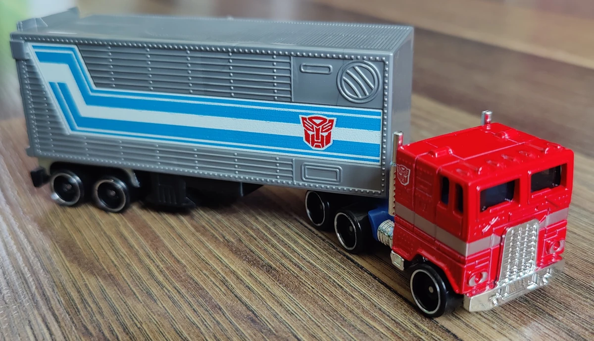 Optimus Prime (Track Fleet) | Hot Wheels Wiki | Fandom