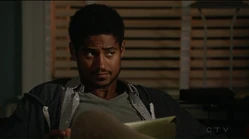 Wes Gibbins: Galería de Imágenes | Murder Wiki | Fandom