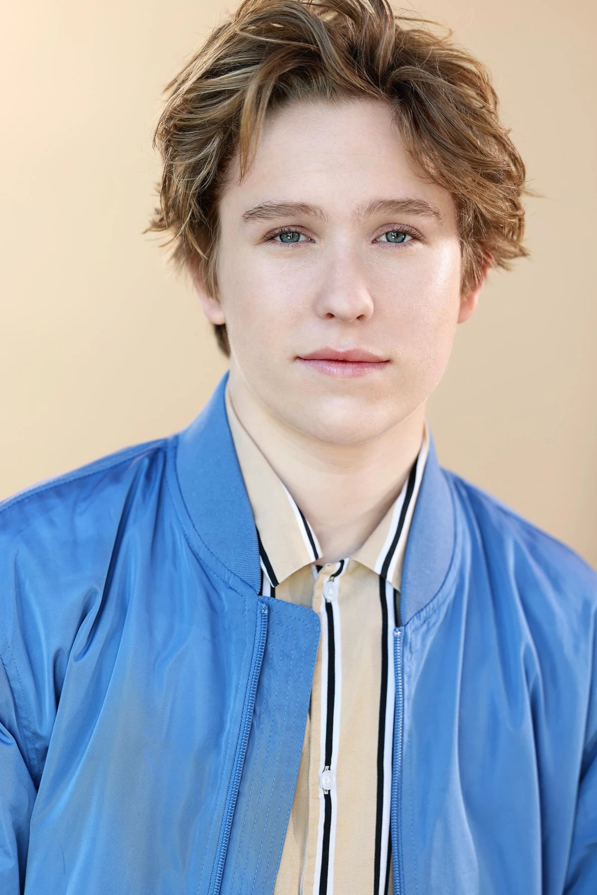 Luke Busey | Electric Bloom Wiki | Fandom