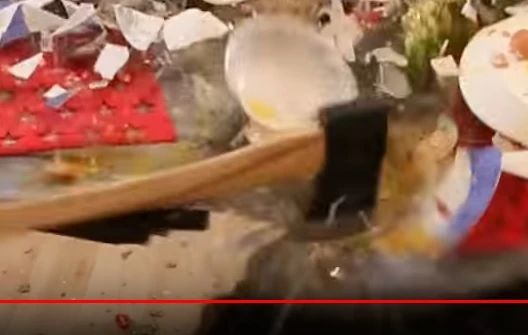 Axes | HowToBasic Wiki | Fandom