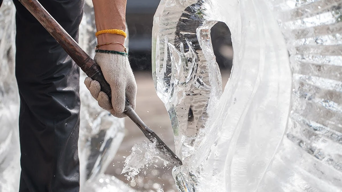 How To Make An Ice Sculpture | HowToBasic Wiki | Fandom