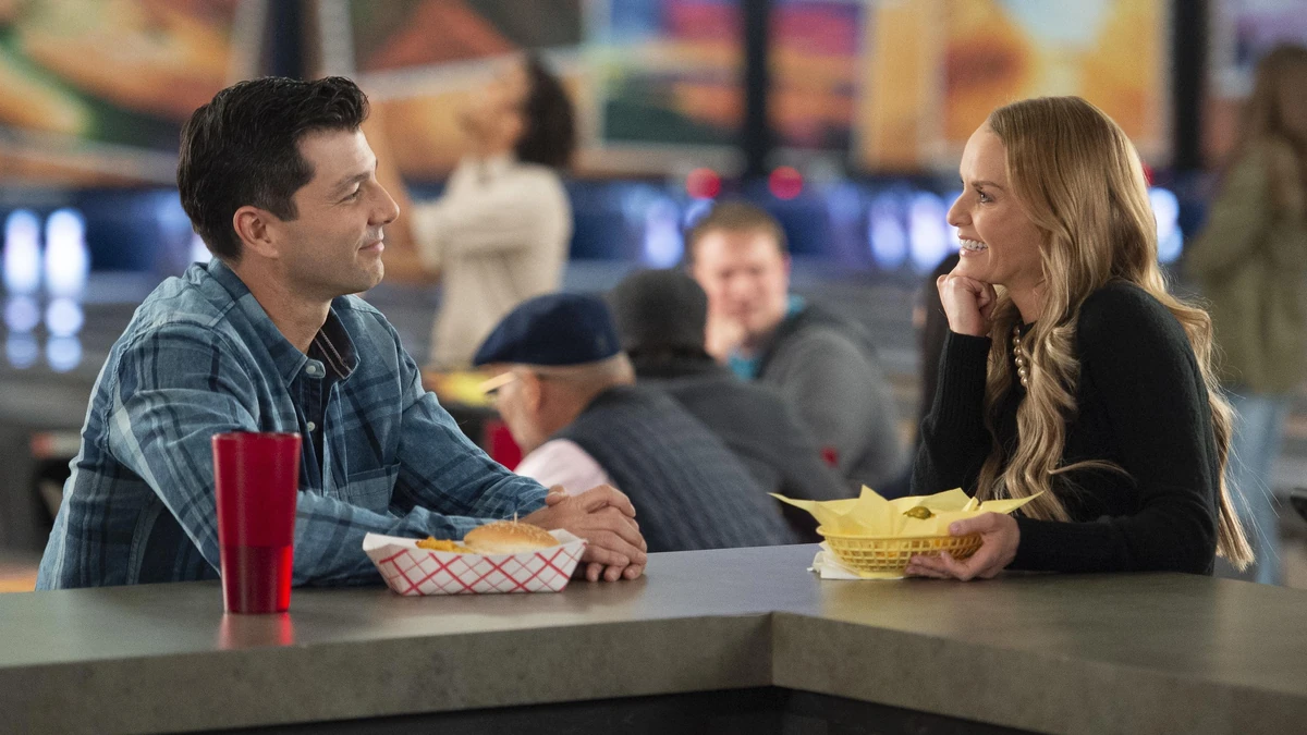 Miss Jenn and Mike | High School Musical: The Musical: The Series Wiki ...