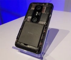 Kickstand | HTC Evo 3D Wiki | Fandom