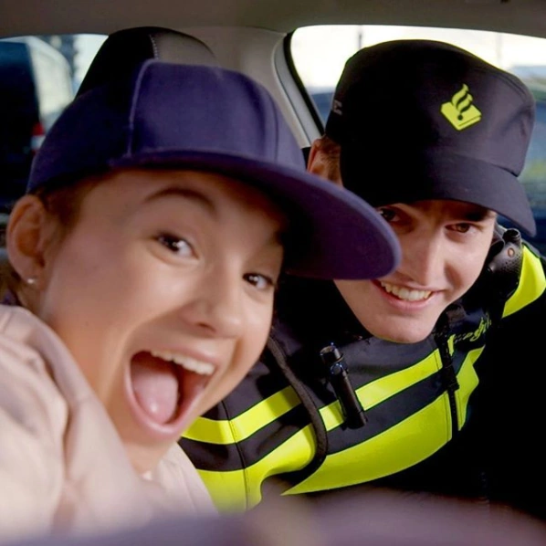 Anika Hunter/Gallery | Hunter Street Wiki | Fandom