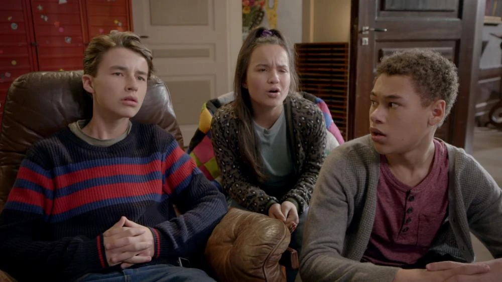 Secret Signs | Hunter Street Wiki | Fandom