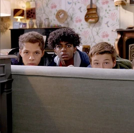 Max (Episode) | Hunter Street Wiki | Fandom