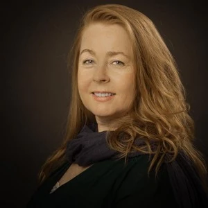 Debra Mulholland | Hunter Street Wiki | Fandom