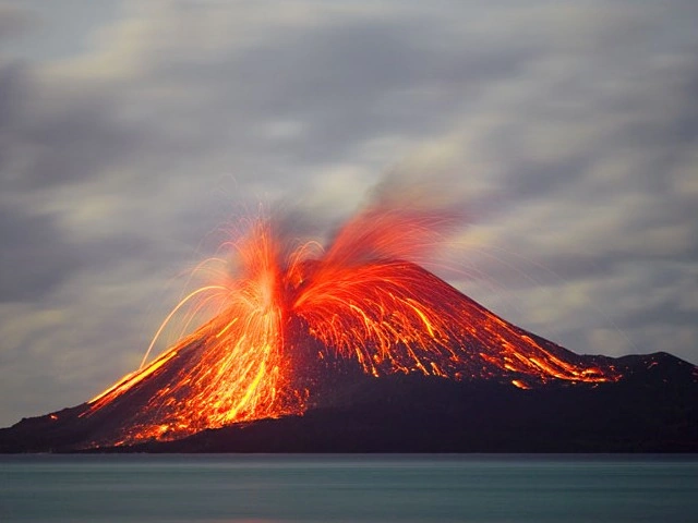 2000 Eruption of Krakatoa | Hypothetical Disasters Wiki | Fandom