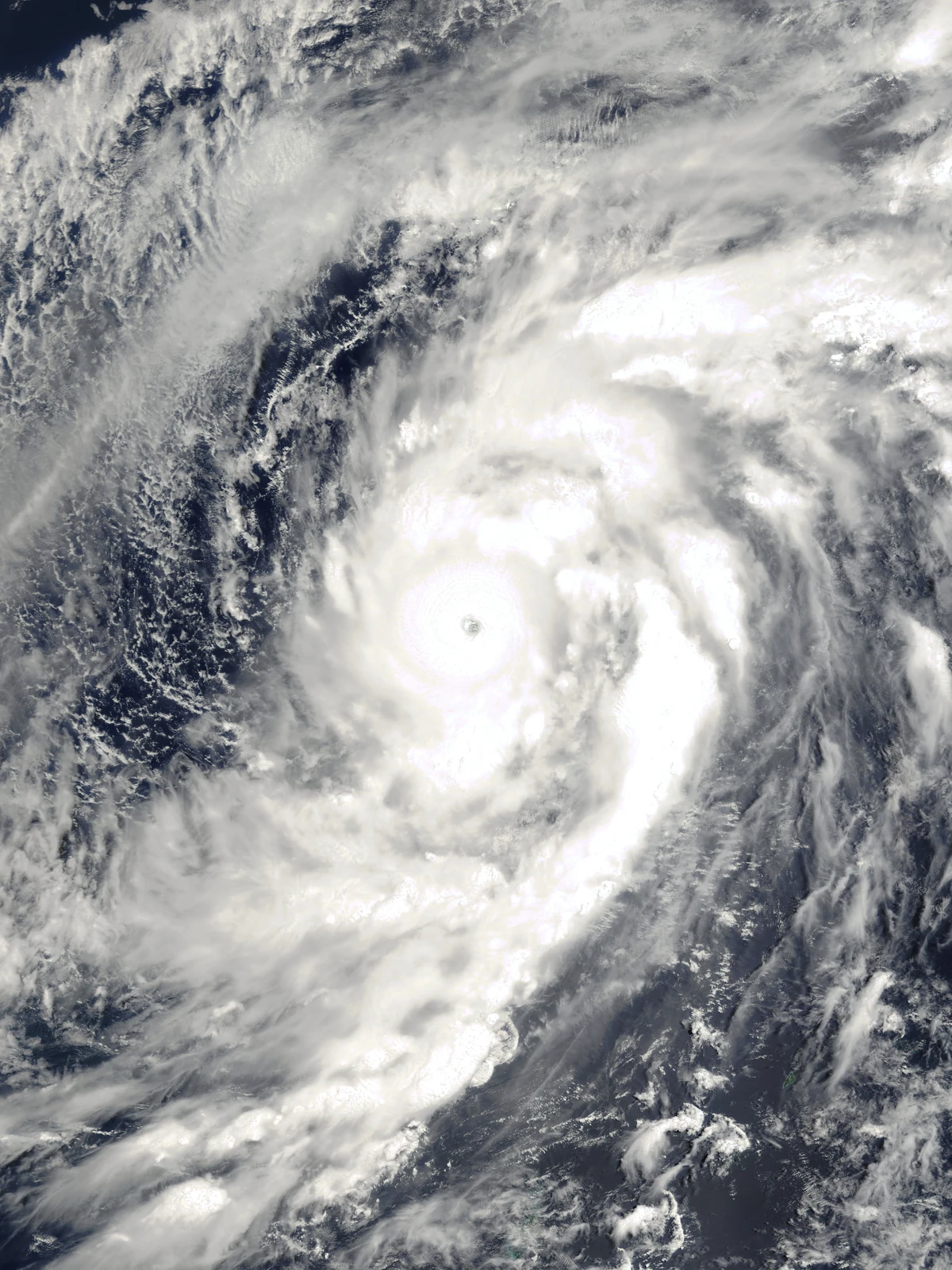 2000 Worldwide cyclone season (Lucarius) | Hypothetical Hurricanes Wiki ...