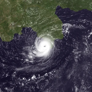 Hurricane Erik (2021 Finolian Ocean) | Hypothetical Hurricanes Wiki ...