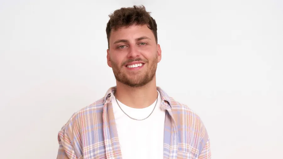 Ben Clark | I Kissed a Boy Wiki | Fandom