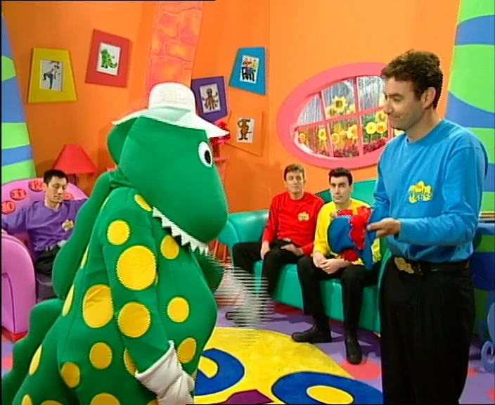 Dressing Up | Ian's Alternate Universe Wiki | Fandom