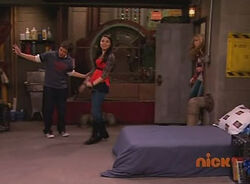 iMove Out | ICarly Wiki | Fandom