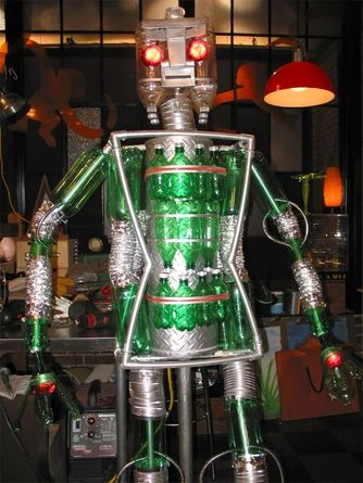 Bottle Bot | iCarly Wiki | Fandom