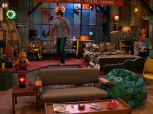 Carlys Apartment | iCarly Wiki | Fandom