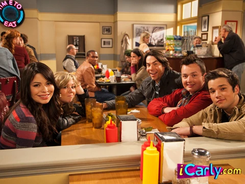 Dan's Diner | iCarly Wiki | Fandom