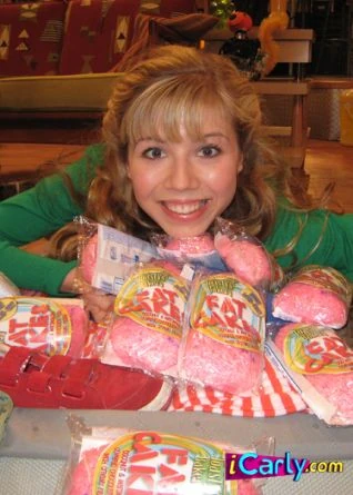 Fat Cakes | iCarly Wiki | Fandom