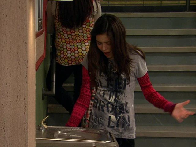 Gallery:iMight Switch Schools | iCarly Wiki | Fandom