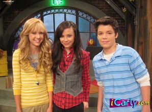 iLook Alike | iCarly Wiki | Fandom
