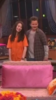 Cibby | ICarly Wiki | Fandom