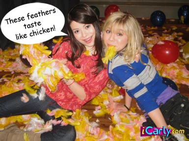 You Write the Caption | iCarly Wiki | Fandom