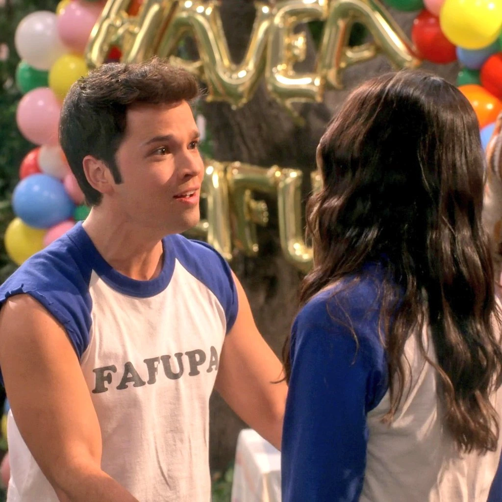 Freddie Von Der Icarly Ice Bucket Challenge TV Digital Vodafone