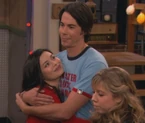 Gallery:iChristmas | iCarly Wiki | Fandom