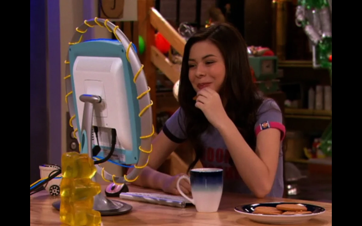Gallery:iKiss | iCarly Wiki | Fandom