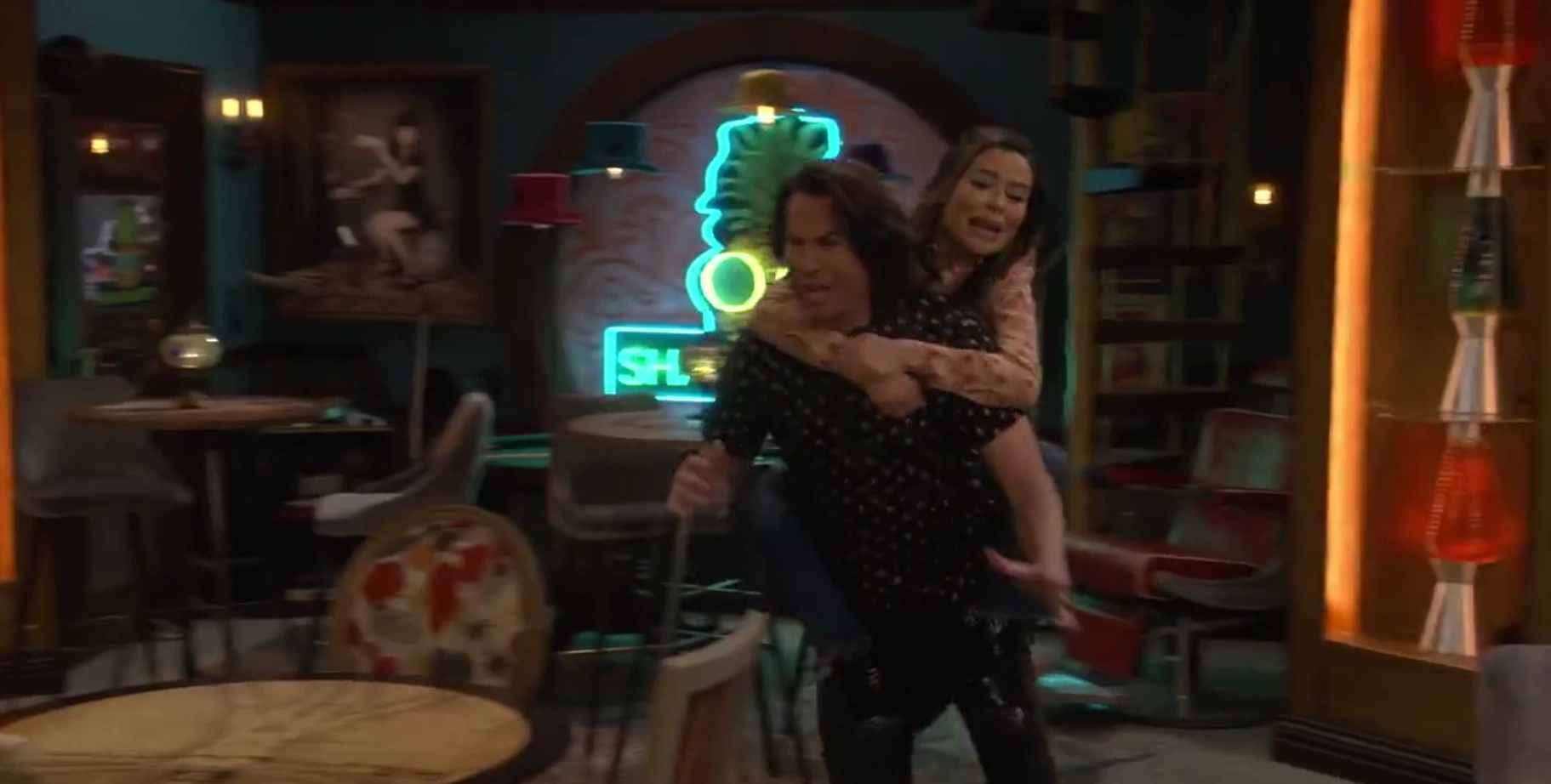 Sparly | iCarly Wiki | Fandom