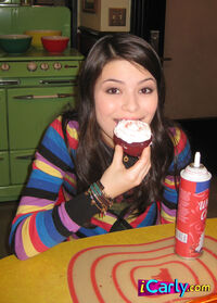 Gallery:Carly Shay | iCarly Wiki | Fandom