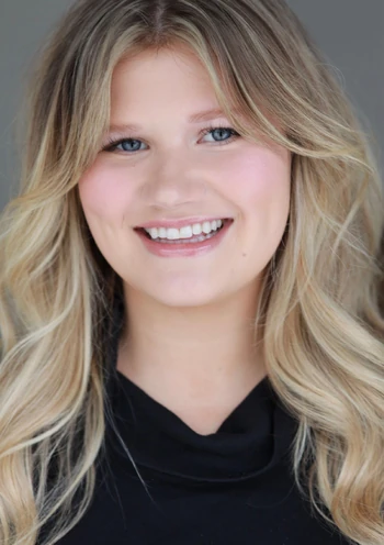 Bailey Stender | iCarly Wiki | Fandom