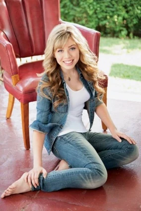 Jennette Mccurdy Schaatsen