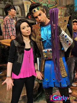 Sparly | ICarly Wiki | Fandom