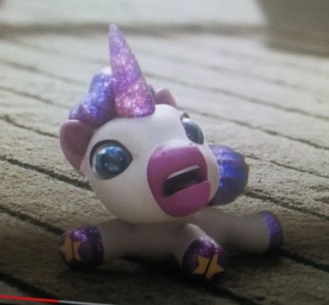 Louie the Toy Unicorn and Ruby the Toy Stuffed Kangaroo | The Ice Age ...