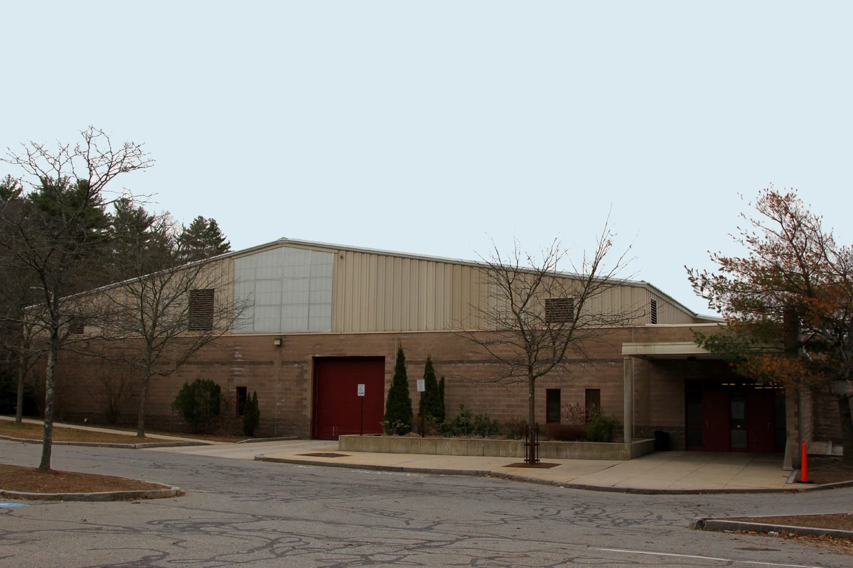 Flynn Memorial Rink | Ice Hockey Wiki | Fandom