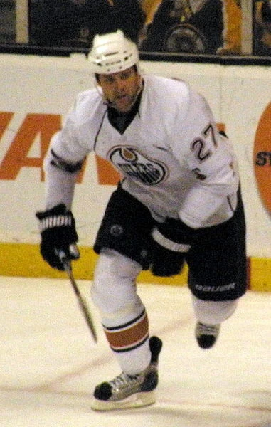 Dustin Penner | Ice Hockey Wiki | Fandom