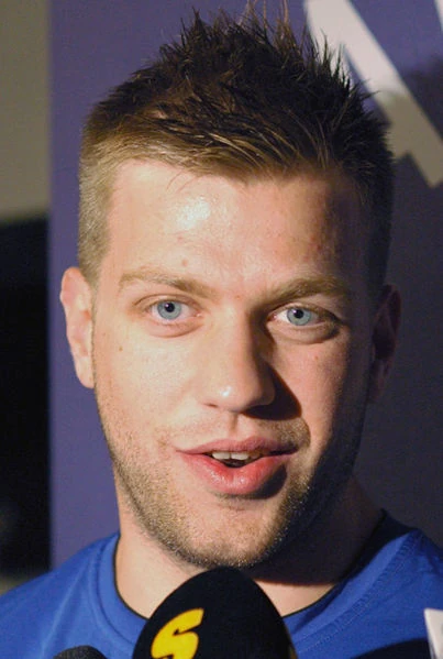 Taylor Ellington | Ice Hockey Wiki | Fandom