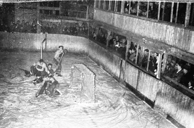 Berwick Arena (Original) | Ice Hockey Wiki | Fandom