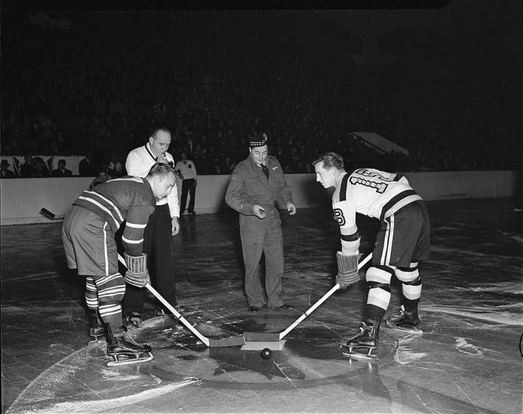 Billy Taylor | Ice Hockey Wiki | Fandom