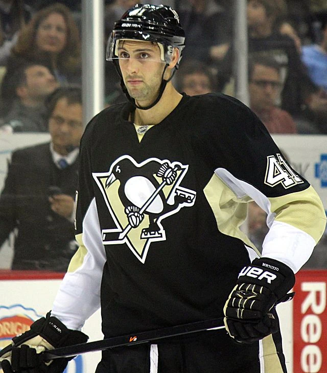 Robert Bortuzzo | Ice Hockey Wiki | Fandom