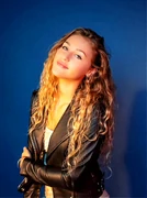 Lou (French singer) | Idea Wiki | Fandom