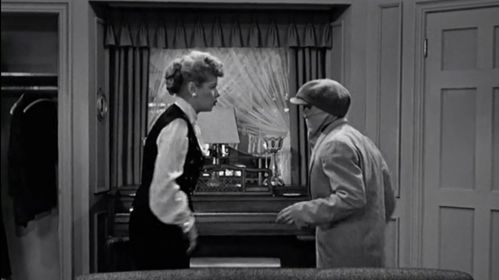 Too Many Crooks | I Love Lucy Wiki | Fandom