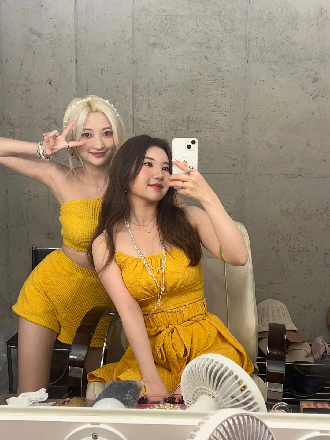 RoNayu/Gallery | ILY:1 Wiki | Fandom